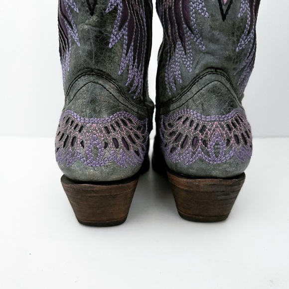 Corral | Shoes | Corral Vintage Gray Purple Leather Winged Cross Snip ...